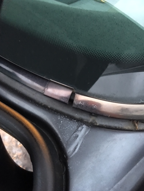 Rear Window Trim Pass Side.png | 500Eboard